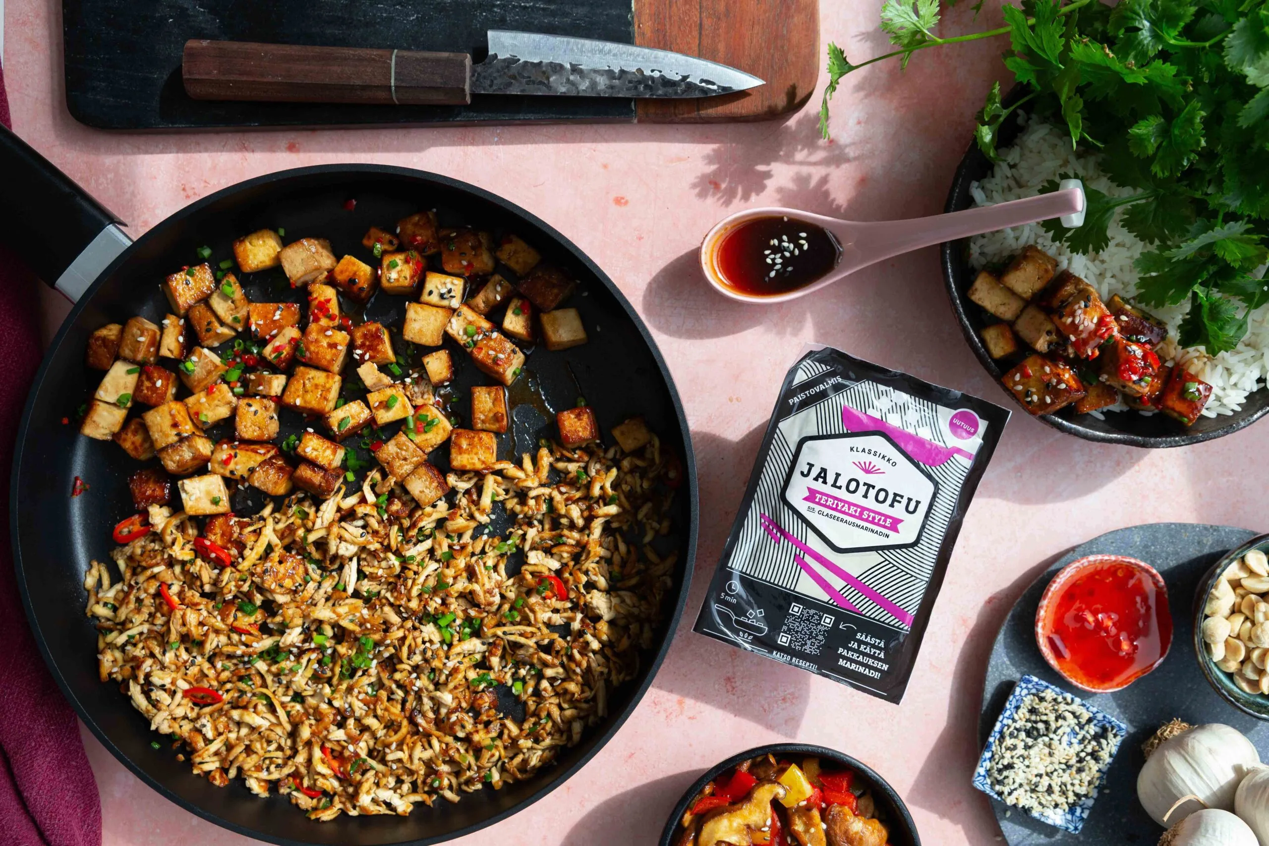 Raastettu tofu bulgogi Korean BBQ tyyliin | Jalotofu